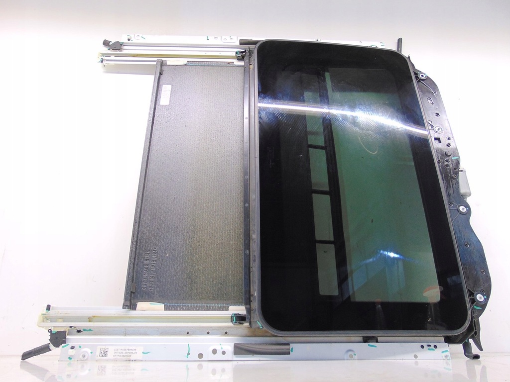 DACH SZYBERDACH MERCEDES GLE W166 1667800100 - 13076413559 - oficjalne ...