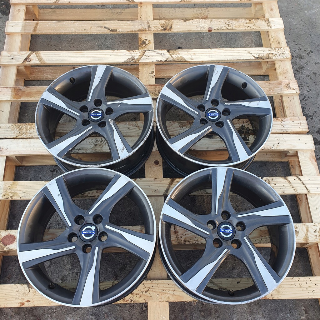 VOLVO V40 R-DESIGN FELGI ALUSY R17 KOŁA - 12826588605 - oficjalne ...