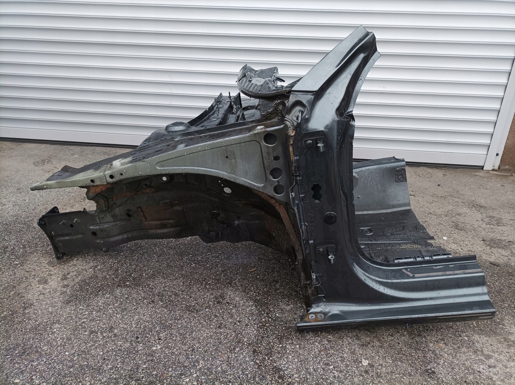 AUDI A3 S3 8V SEDAN PODŁUŻNICA ĆWIARTKA LEWY PRZÓD - 13187682002 - oficjalne archiwum Allegro