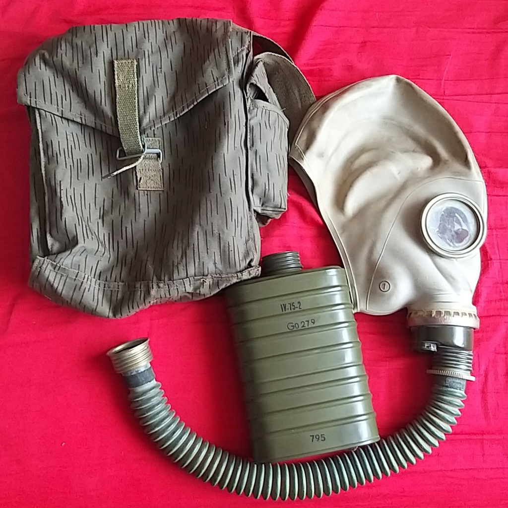 MASKA WOJSKOWA PRZECIWGAZOWA ORG.Z TORBĄ KOMPLET - 12630808339 - oficjalne archiwum Allegro