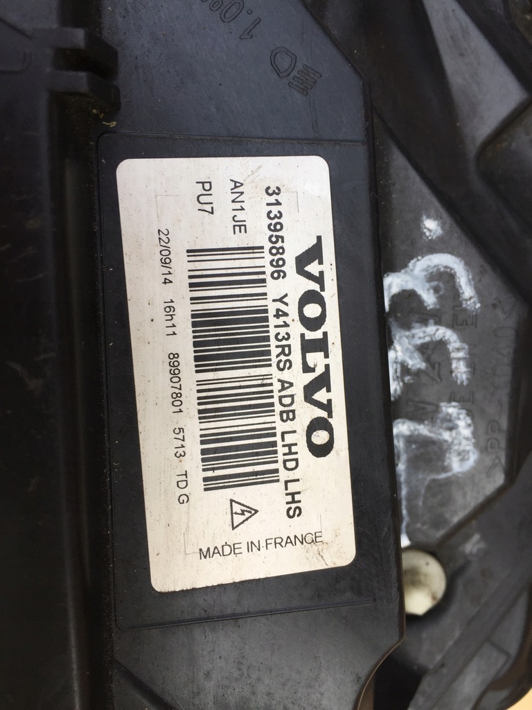 VOLVO XC60 LIFT XENON LAMPA LEWA PRAWA 31395896 - 8814220697 ...