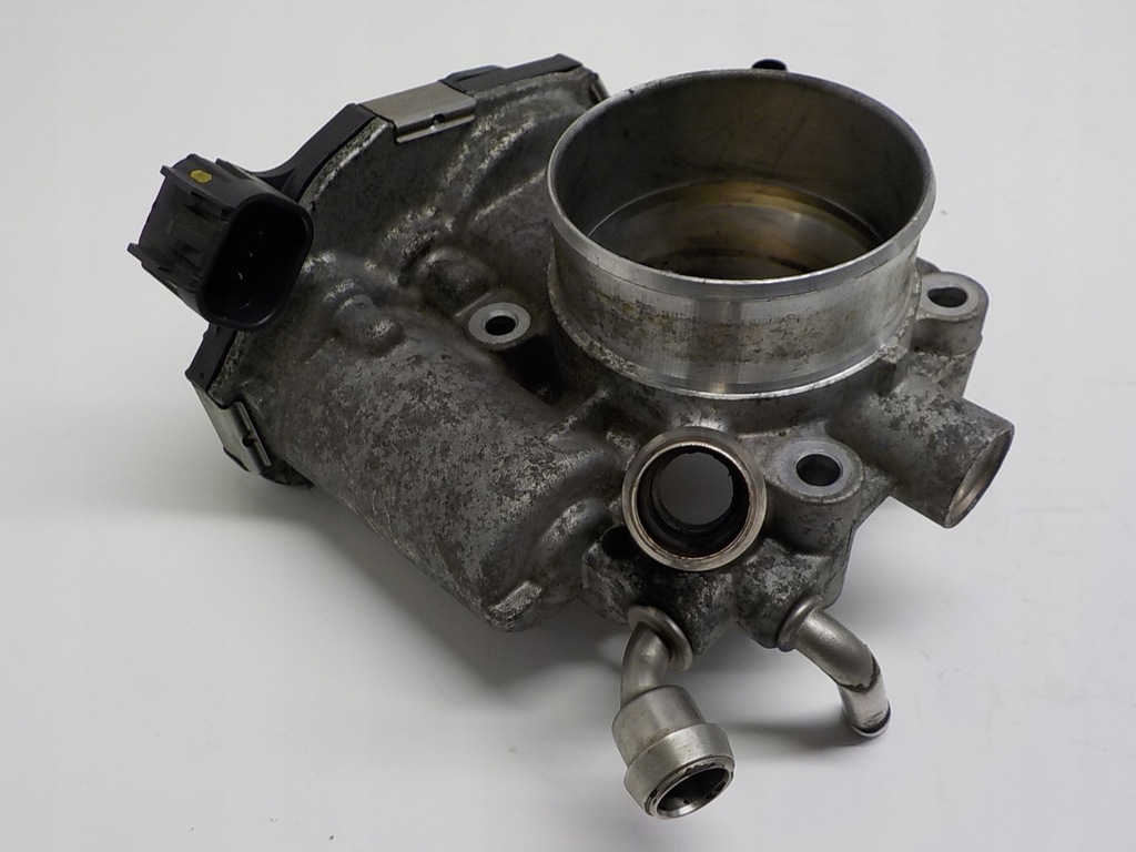 OPEL ASTRA J 1.6 1.8 16V PRZEPUSTNICA 55561495 GM - 13364727174 ...