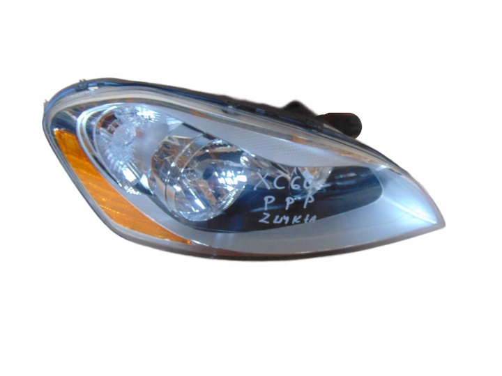 LAMPA PRAWA VOLVO XC60 31395471 USA - 12883111628 - oficjalne archiwum ...