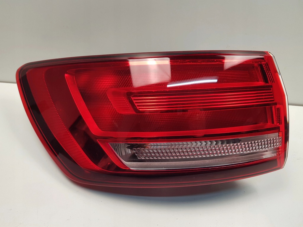AUDI A4 B9 KOMBI LAMPA LEWA TYŁ 8W9945069 - 13917896507 - oficjalne ...