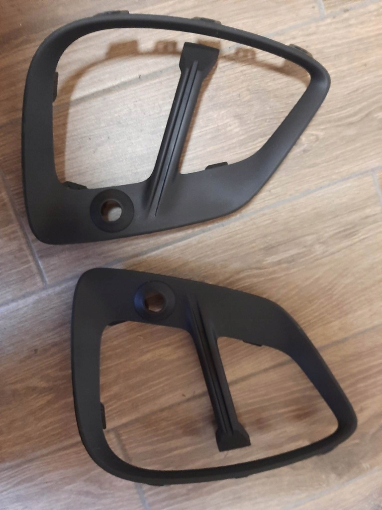 RENAULT CAPTUR II PRAWA LEWA KRATKA HALOGENU PDC - 13121388100 - oficjalne archiwum Allegro