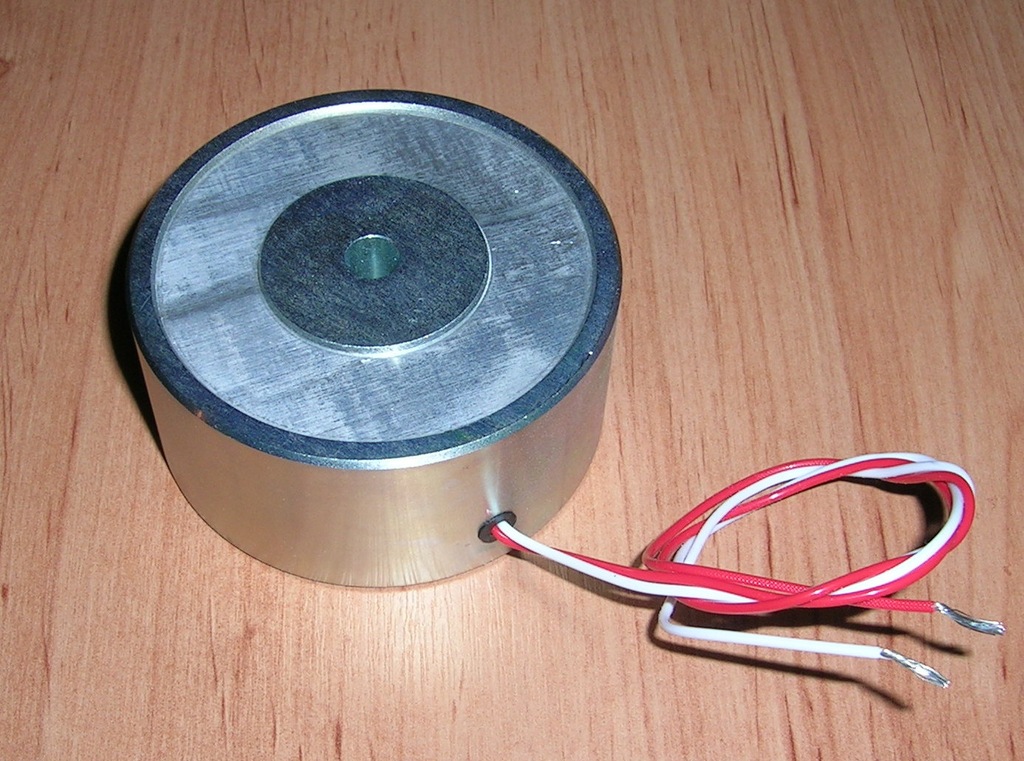 Elektromagnes przytrzymujący 24V 550kg - 8551943292 - oficjalne archiwum Allegro