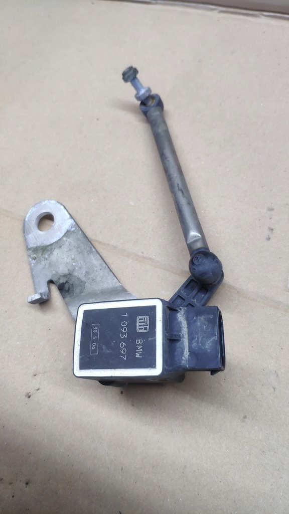 BMW E60 E61 czujnik poziomowania xenon przód - 13192408170 - oficjalne ...