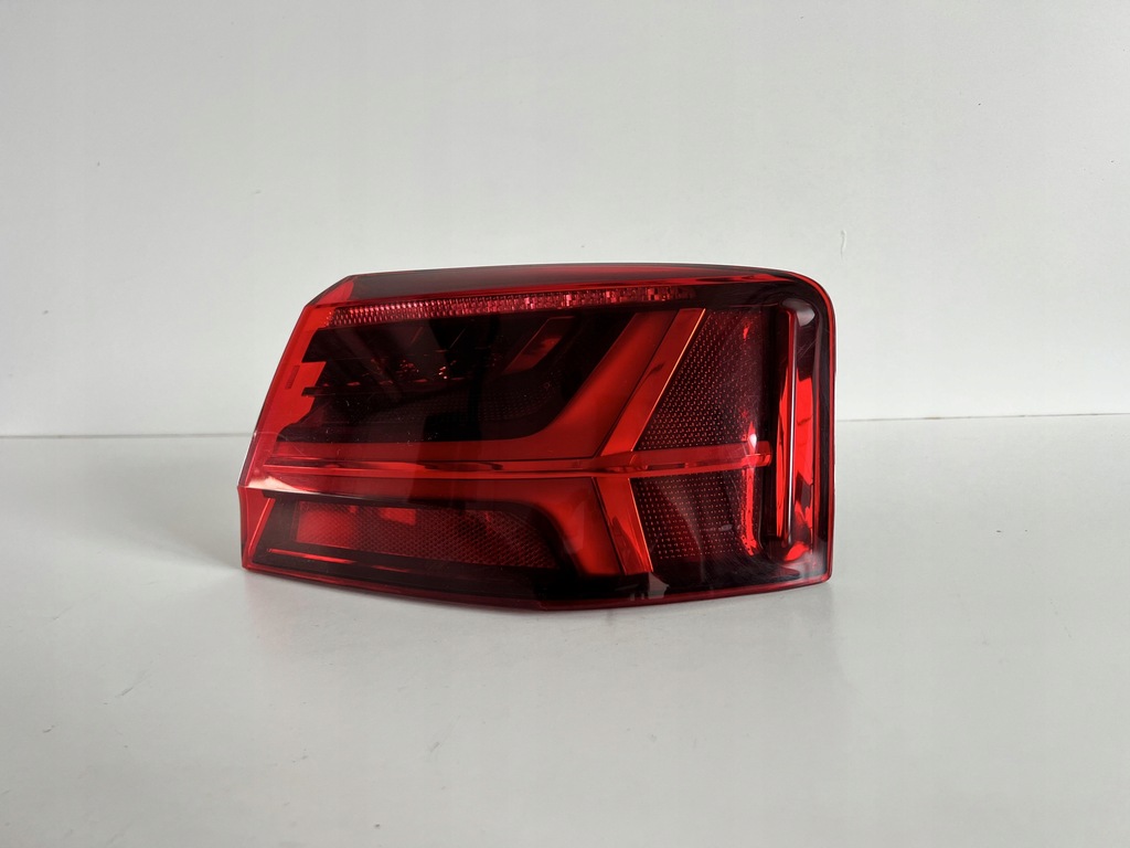 AUDI A6 C7 LIFT SEDAN LAMPA PRAWA TYŁ MATRIX 4G5945096E - 14440821517 ...