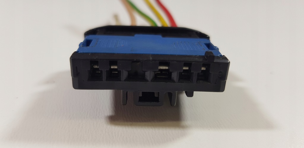 KOSTKA WTYCZKA WTYK LAMPY TYLNEJ PEUGEOT 206 01R - 10921784827 - oficjalne archiwum Allegro