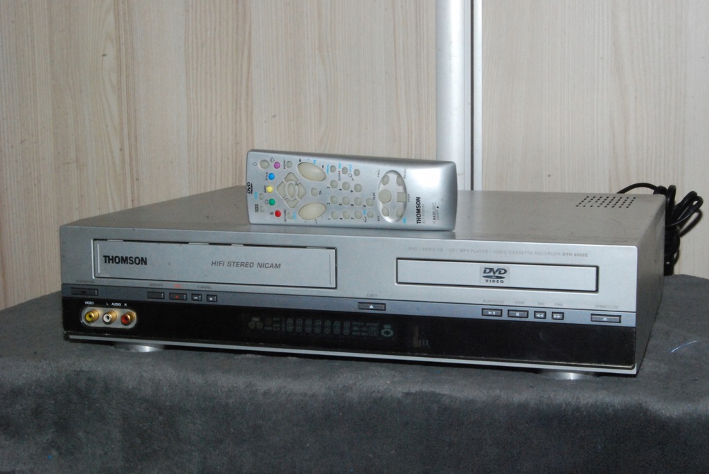 Magnetowid/DVD VHS Thomson 6 głowic stereo- pilot - 11970193650 ... Magnetowid/DVD VHS Thomson 6 głowic stereo- pilot - 11970193650 ...