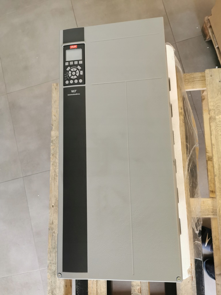 FALOWNIK VLT 45kW, FC-302P45KT7P55 UŻYWANY - 13011312705 - oficjalne archiwum Allegro