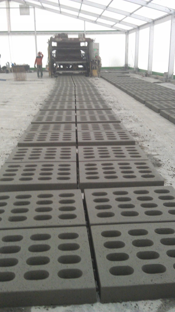 PŁYTA DROGOWA JOMB YOMB 100x75x12 NOWE SANDOMIERZ - 10851879372 ...