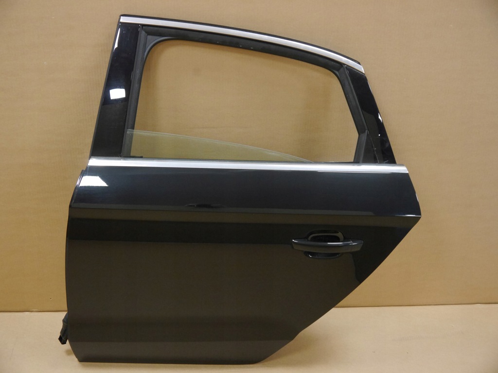 AUDI A3 8V DRZWI LEWE TYŁ LZ9Z SEDAN - 12943074993 - oficjalne archiwum Allegro