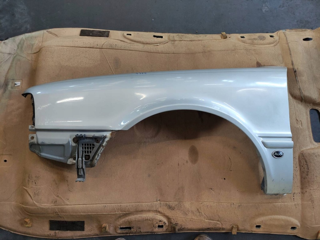 BŁotnik Lewy PrzÓd Audi 80 B4 12150838744 Oficjalne Archiwum Allegro
