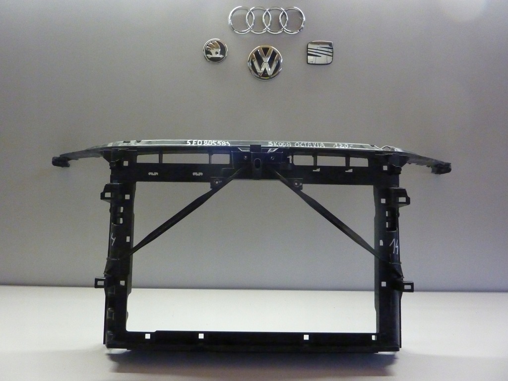14 PAS PRZEDNI SKODA OCTAVIA III 5E0805588 - 9041792531 - oficjalne ...
