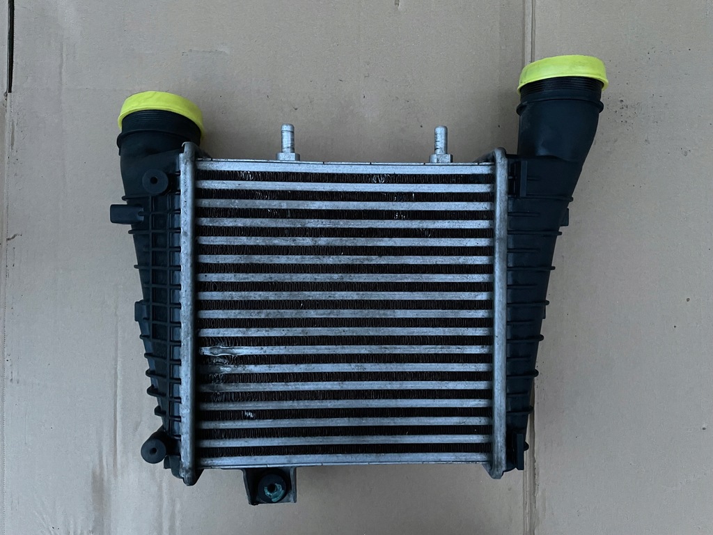 A8 S8 D4 INTERCOOLER LEWY 4H0145805J 4H0145805M - 11823489040 ...