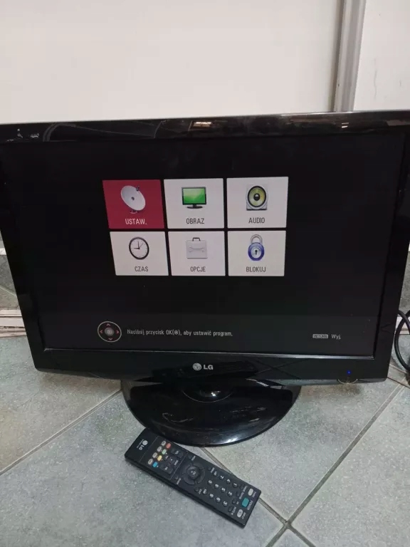 TV LCD LG 22LG3050 22" POLECAMY - 13284270269 - oficjalne archiwum Allegro