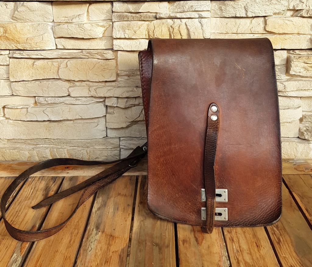 Stara torba skórzana listonoszka zabytek PRL - 8746524521 - oficjalne archiwum Allegro