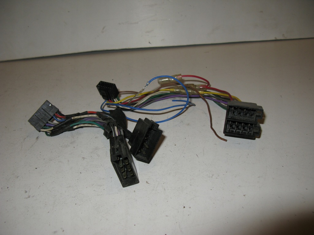 KOSTKA ISO DO RADIA 2DIN ANDROID PRZEJŚCIÓWKA - 9841903863 - oficjalne archiwum Allegro