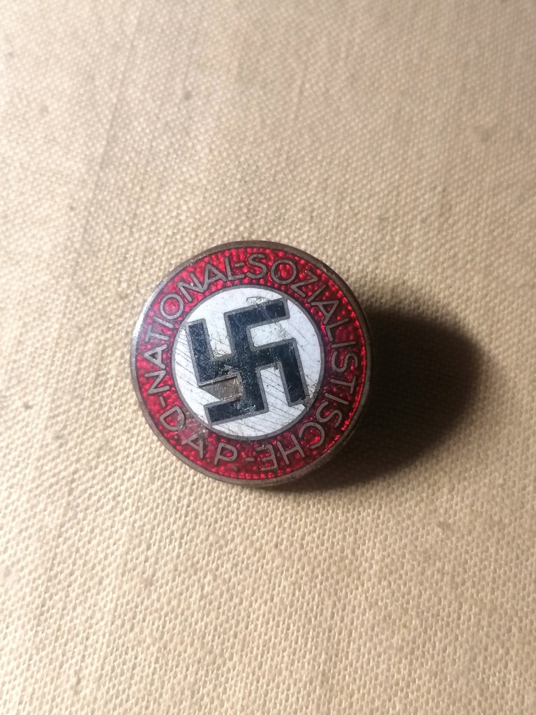 Odznaka NSDAP , III Rzesza - 13112413512 - oficjalne archiwum Allegro