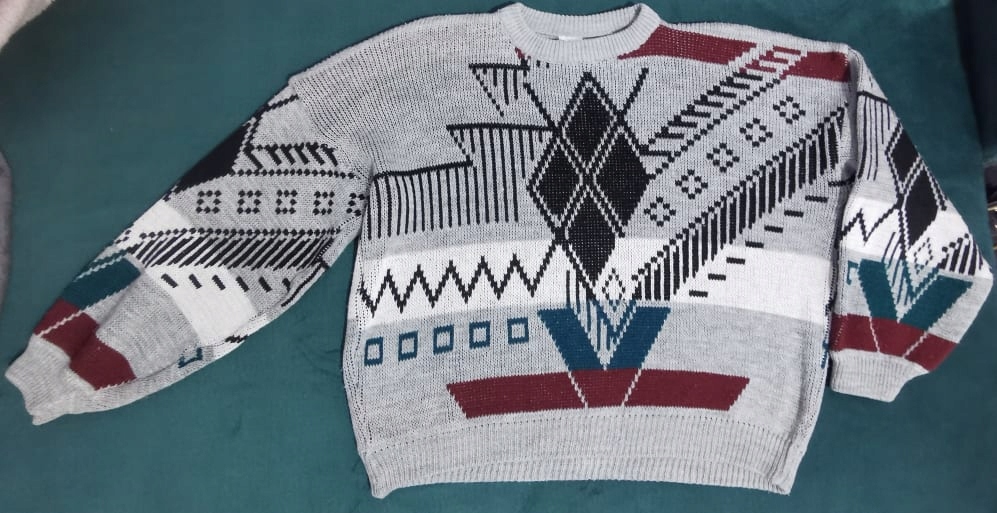 PILNE: Sweter à la Kononowicz jedyny na Allegro - 11535493580 ...