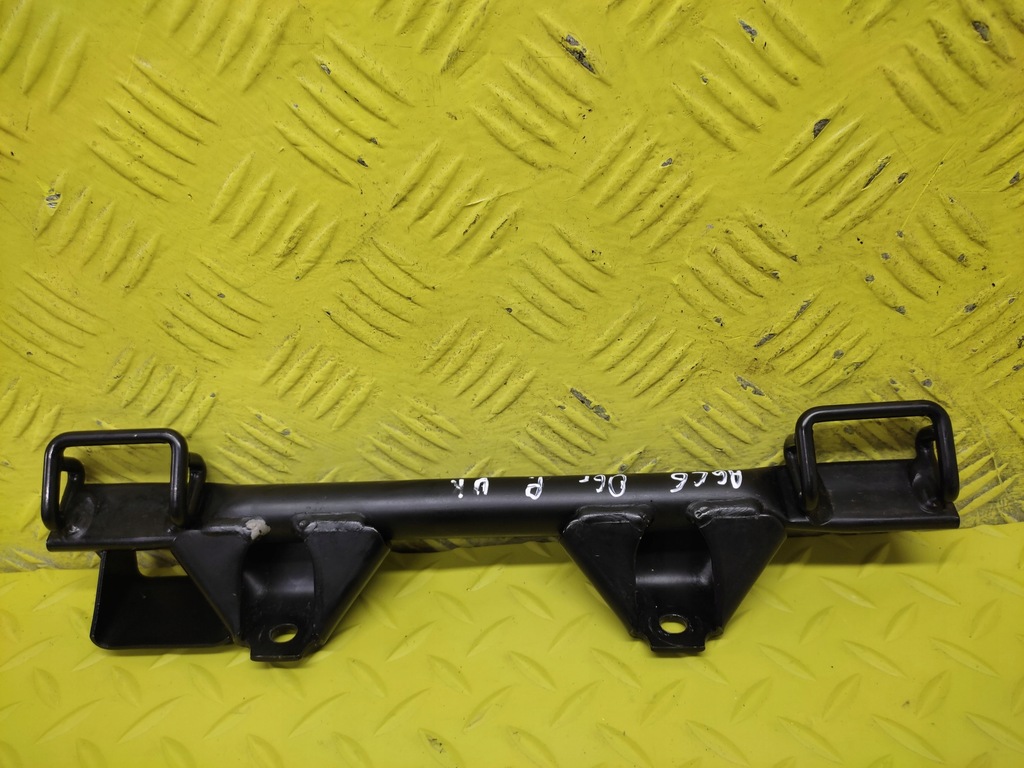 AUDI A6C6 RĄCZKA MOCOWANIE PRAWE ISOFIX 8E0813546A - 13575442261 ...