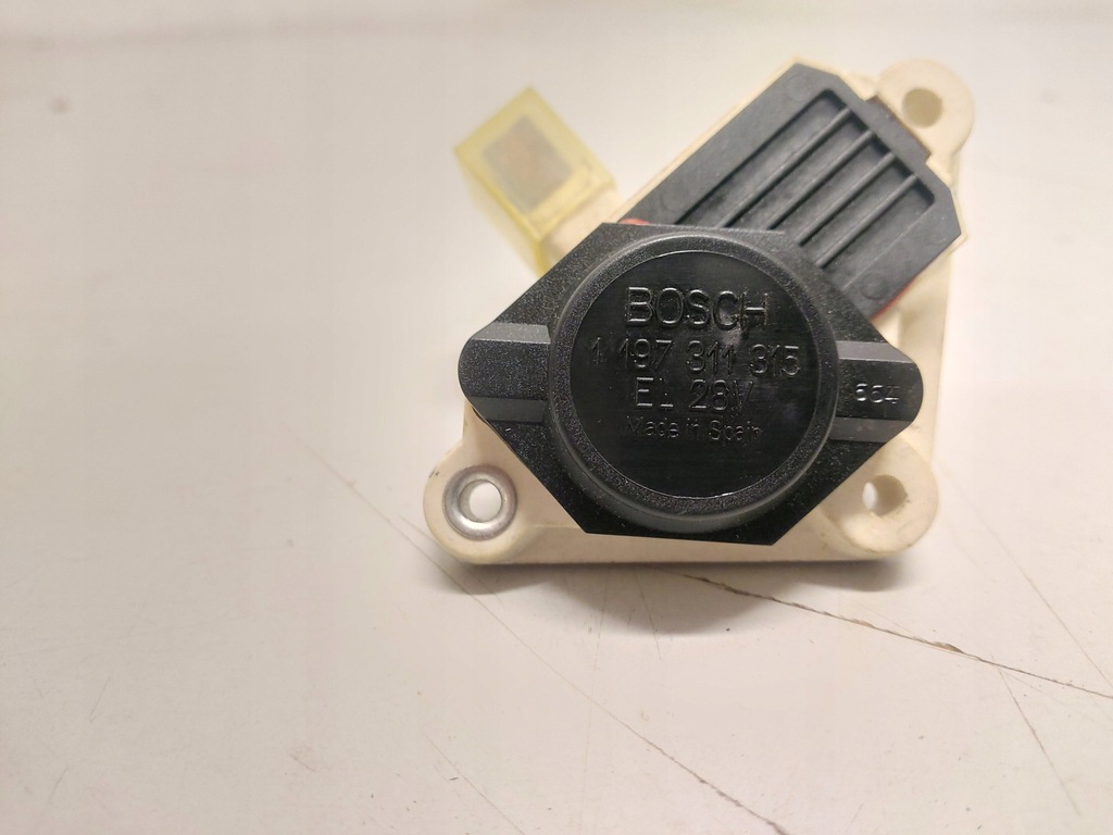 Regulator napięcia Bosch 1197311315 - 13432153832 - oficjalne archiwum ...