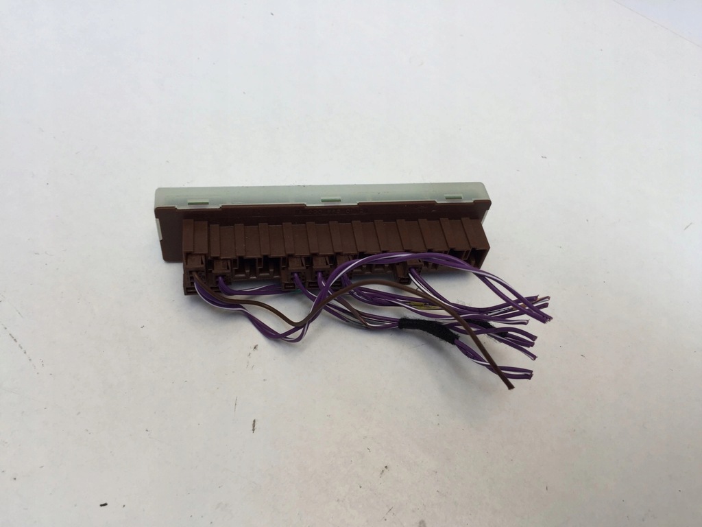 MERCEDES B W247 2020 ROZDZIELACZ PRĄDU A0009820112 - 10967822539 ...