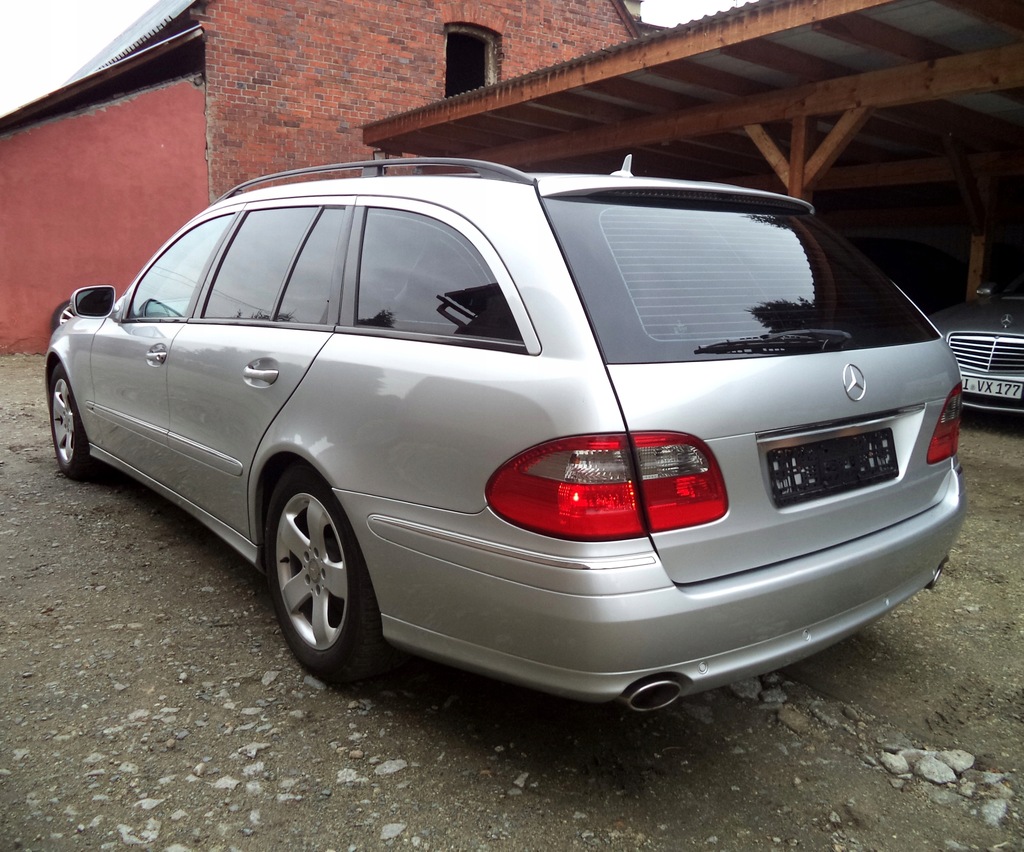Mercedes W211 E320 CDI V6 AVANTGARDE KOMBI - 8846534840 - oficjalne ...