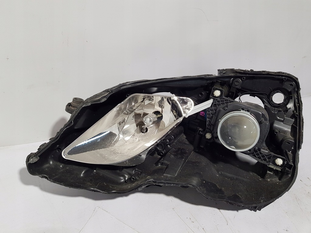 MERCEDES W212 OBUDOWA LAMPY LEWY PRZÓD - 13230168188 - oficjalne ...