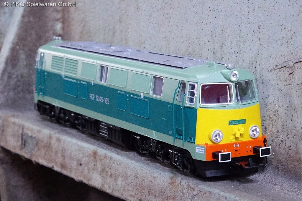 LOKOMOTYWA SPALINOWA SU45-165 PKP PIKO 96303 - 10913067321 - oficjalne ...