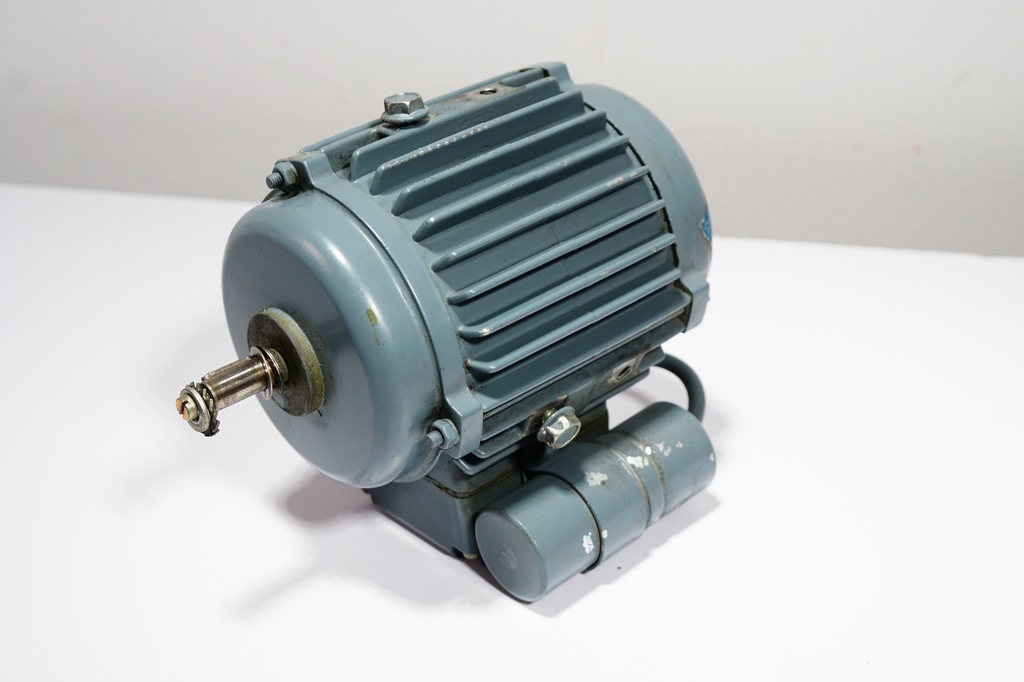 Silnik elektryczny jednofazowy 0,03kW 1400 0,18A - 13975440778 - oficjalne archiwum Allegro