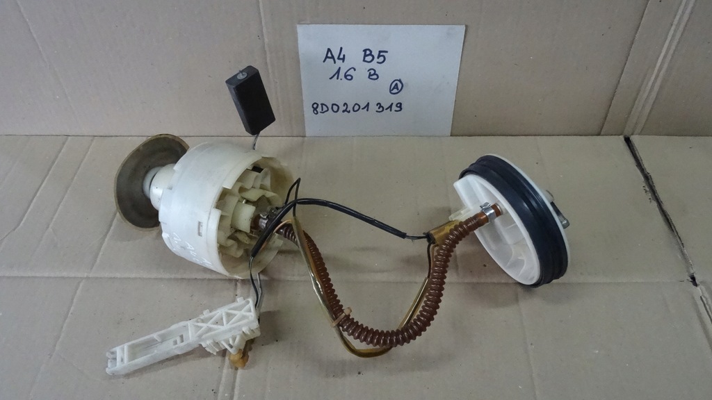 AUDI A4 B5 1.6B POMPA PALIWA 8D0201319 - 15058701726 - oficjalne archiwum Allegro