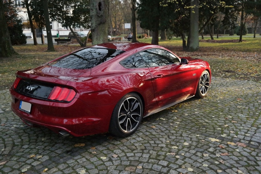 FORD MUSTANG GT 5.0 2017 RUBY RED - 8693559272 - oficjalne archiwum Allegro