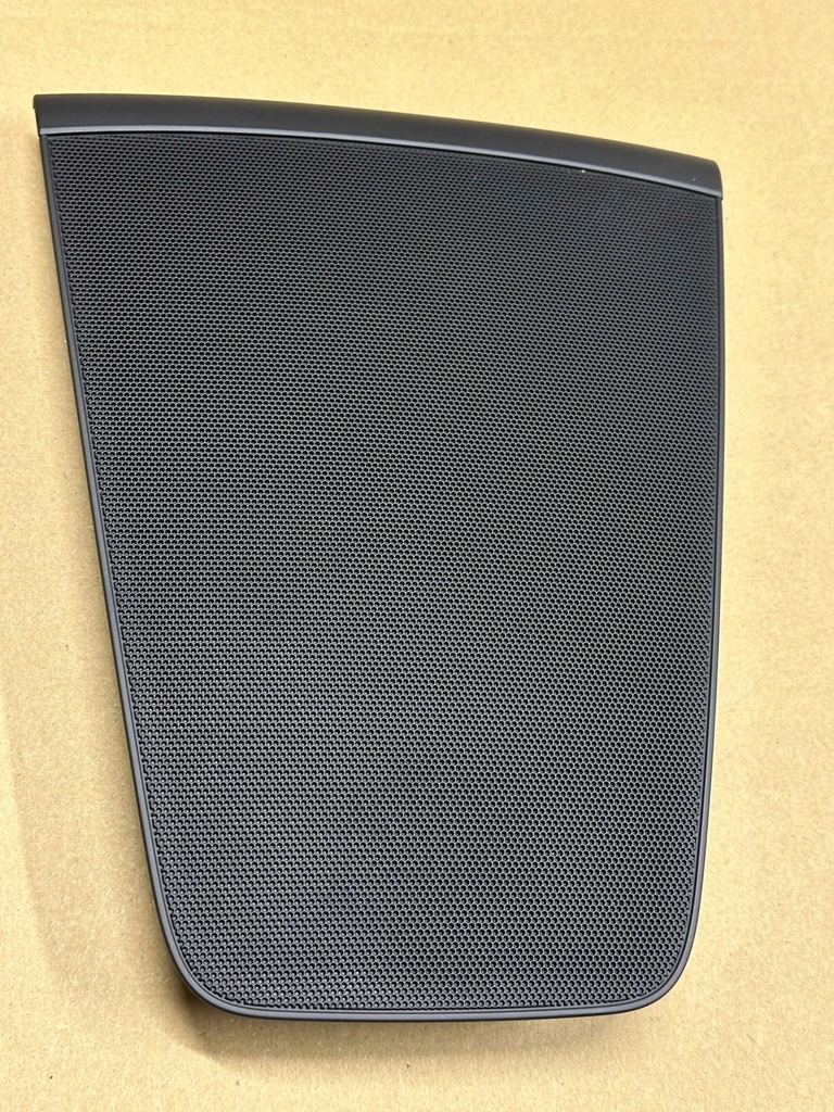 Volvo XC60 II 2023 osłona kratka zaślepka maskownica głośnika z konsoli ...