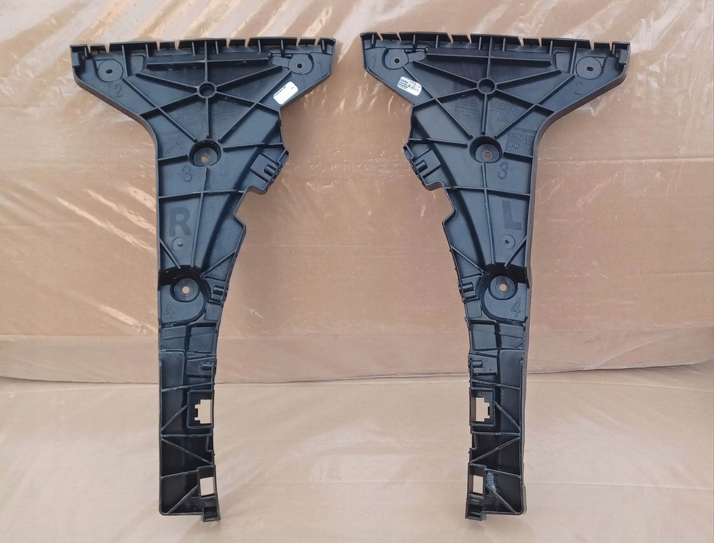 ŚLIZG ZDERZAKA AUDI Q5 SQ5 80A 80A807453 - 13680527158 - oficjalne ...