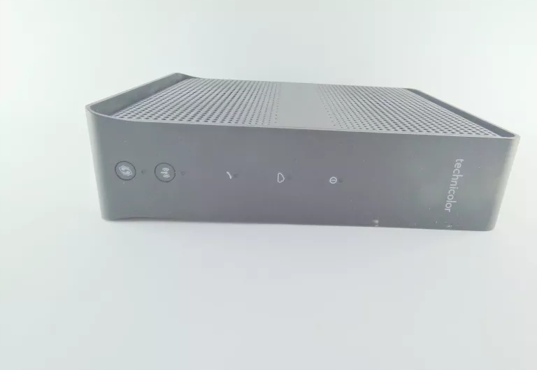 ROUTER TECHNICOLOR CGA 4236 - 12301570558 - oficjalne archiwum Allegro