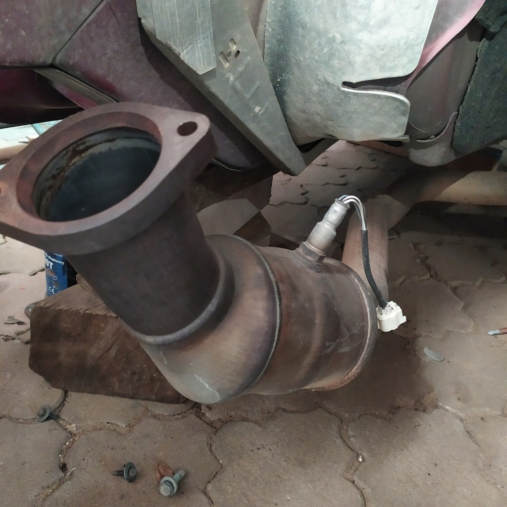 Dodge Challenger katalizator - 12530557612 - oficjalne archiwum Allegro