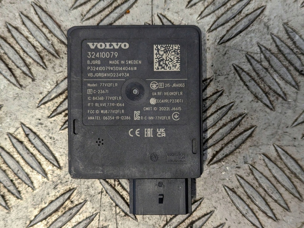 Volvo XC40 2017-2025 Radar czujnik sensor - 17231554118 - oficjalne ...