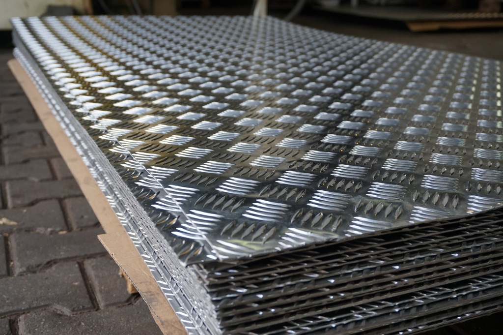 Blacha aluminiowa ryflowana 1000 x 2000 x 2mm - 7009631820 - oficjalne archiwum Allegro