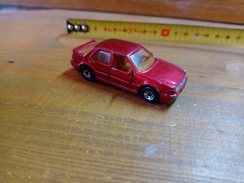 Matchbox Saab 9000 Turbo 1987r - 12419806750 - oficjalne archiwum Allegro