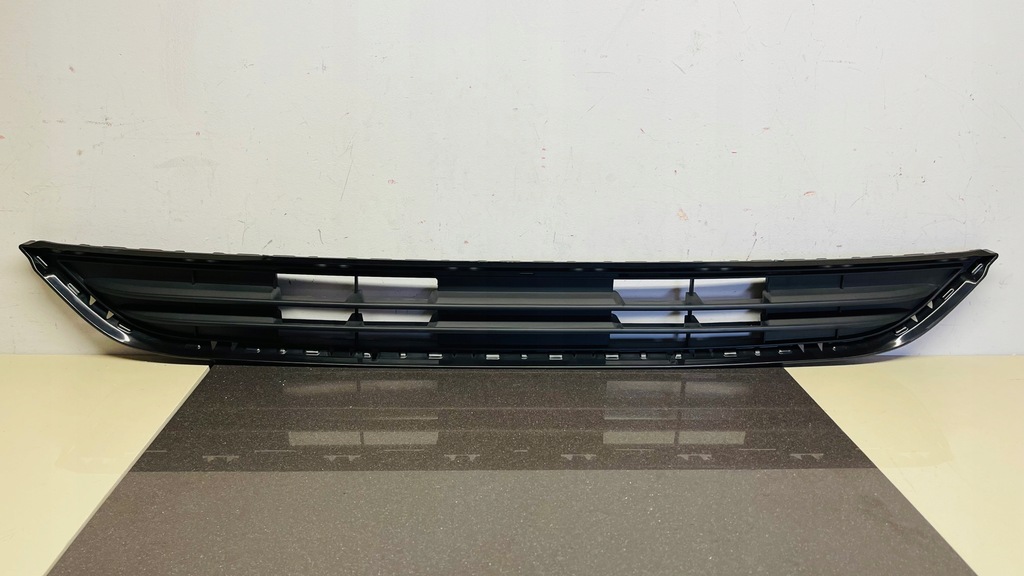 atrapa kratka środkowa dolna BMW X3 F25 LCI lift - 12797453479 ...