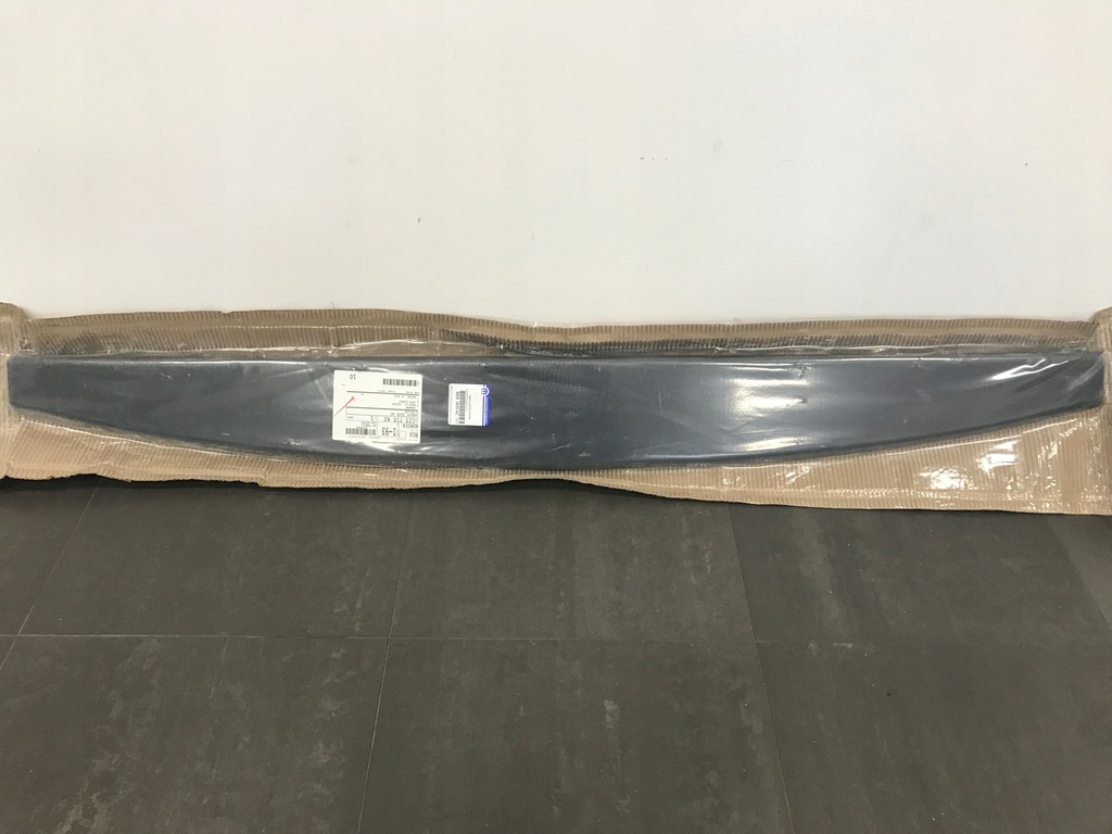 LISTWA SPOILER KLAPY TYLNEJ DODGE RAM 1500 od 2019 - 13093190459 ...