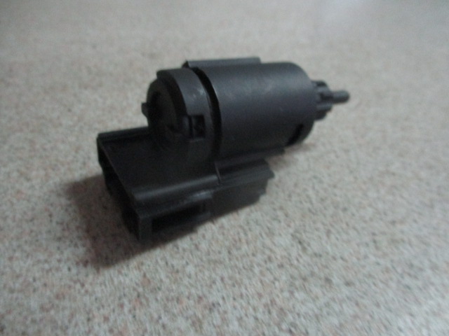 AUDI SEAT SKODA VW WŁĄCZNIK ŚWIATŁA STOP HAMULCA - 8742201601 ...