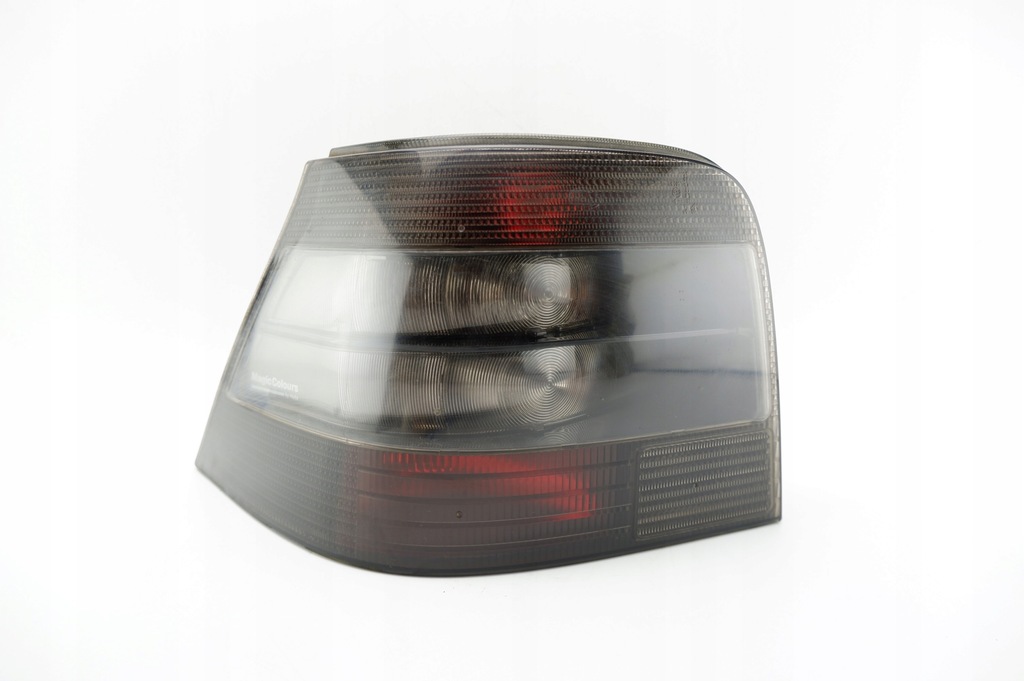 LAMPA LEWY TYŁ VW GOLF IV MAGIC COLOURS HELLA - 13236528841 - oficjalne ...
