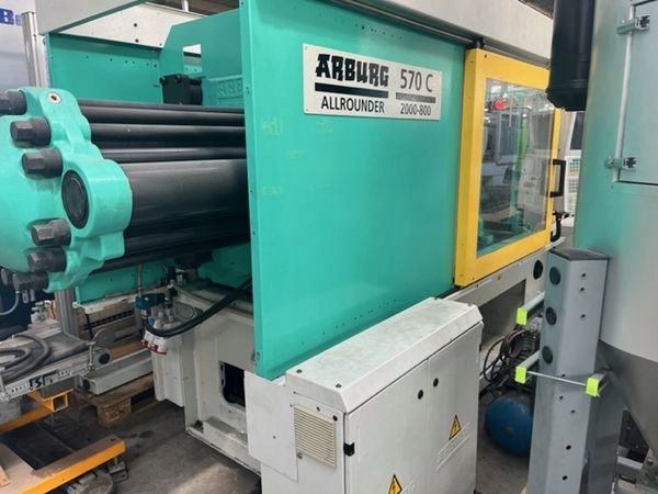 Wtryskarka Arburg 570C 2000-800 z robotem bocznym - 12843370047 ...