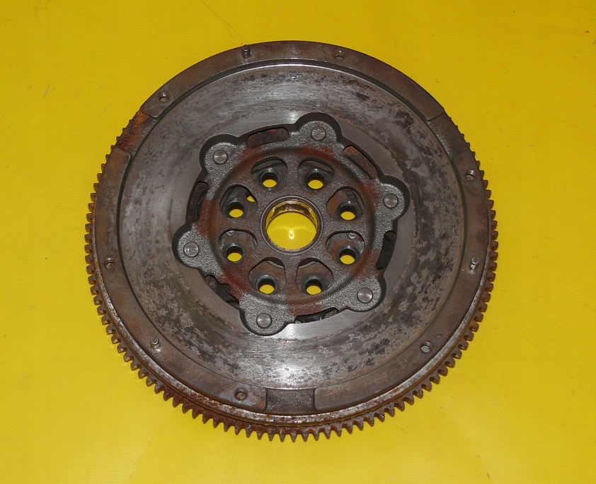 KOŁO DMUMASOWE DWUMASA FORD MONDEO MK3 2.0 TDCI - 13898006401 ...