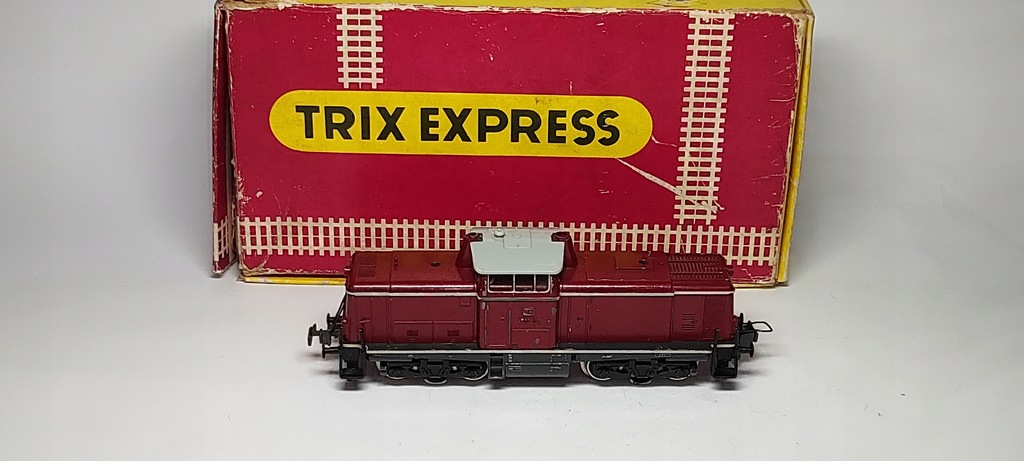 Trix Express Lokomotywa spalinowa V100 1009 H0 #K661 - 14635680611 - oficjalne archiwum Allegro
