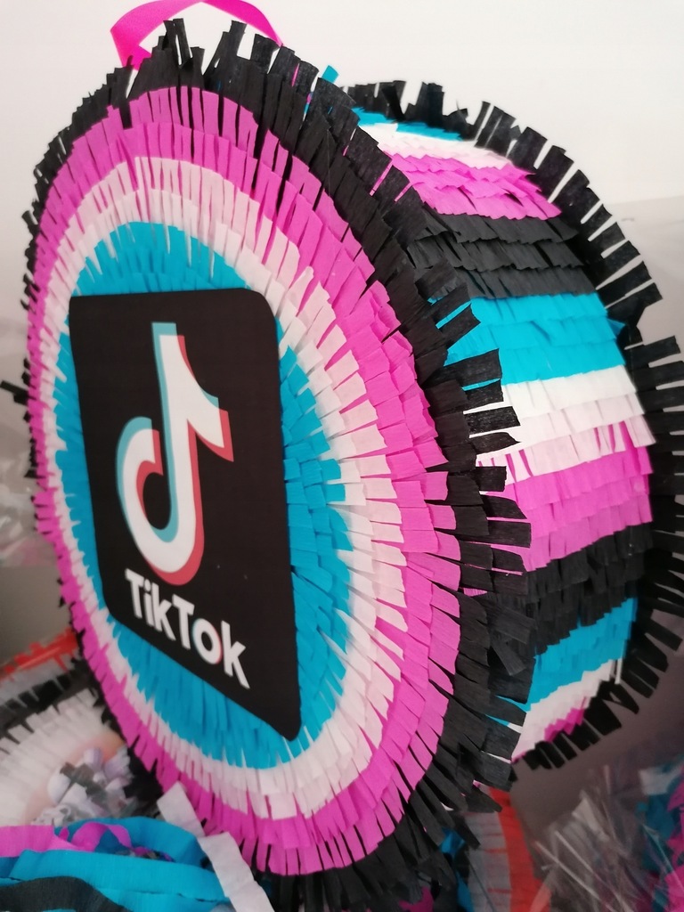 PINIATA TIK T dziewczynka gratis kij - 11574708853 - oficjalne archiwum Allegro