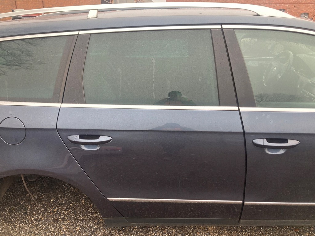 DRZWI TYLNE PRAWE TYŁ PRAWY PASSAT B6 LC5F KOMBI - 11705199395 ...